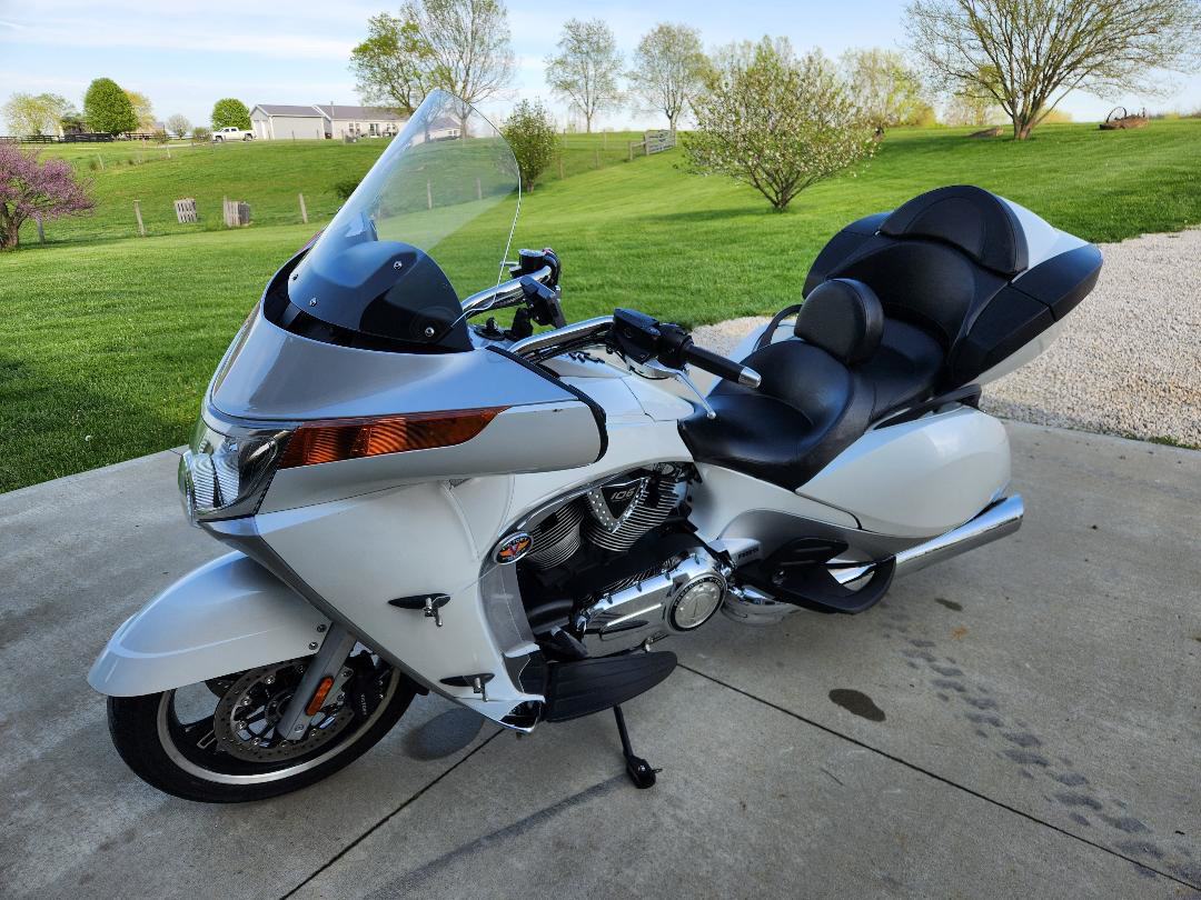 2011 Victory Vision® Tour for Sale in BERRY, KY (Item 1323344)