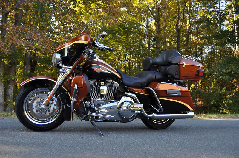 2008 Harley-Davidson® FLHTCU-ANV Ultra Classic® Electra Glide ...