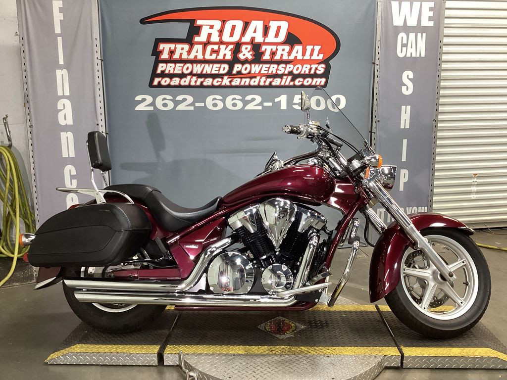 2011 Honda® VT1300CT Interstate for Sale in Big Bend, WI (Item 1337765)
