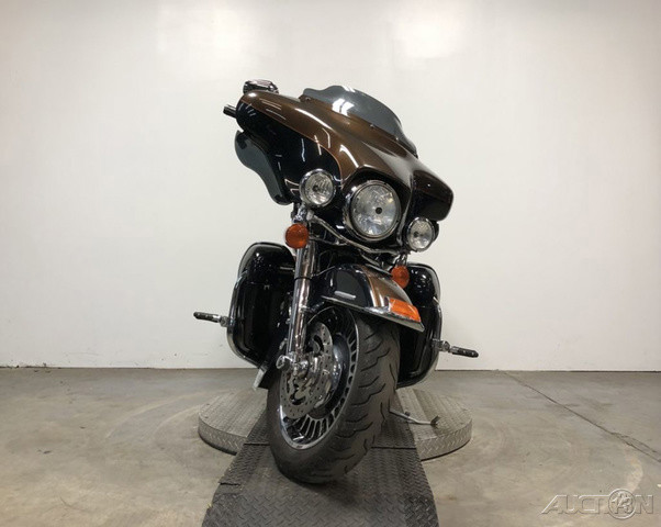 2013 Harley-Davidson® FLHTK-ANV Electra Glide® Ultra® Limited 110th Anniversary for Sale in ...