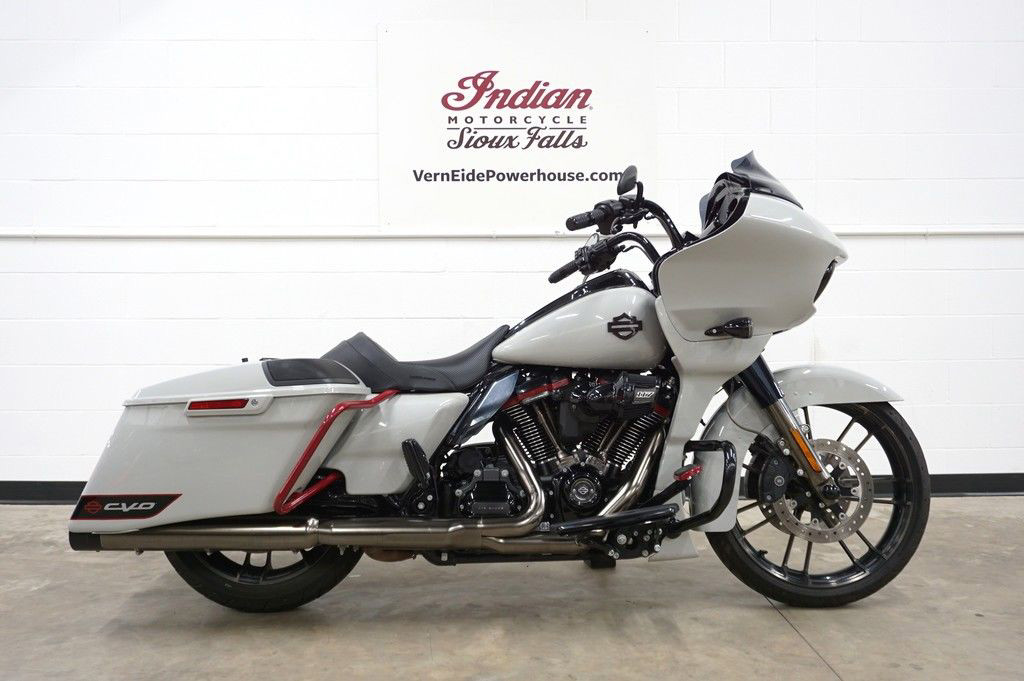 2020 Harley-Davidson® FLTRXSE CVO® Road Glide® for Sale in Sioux Falls ...