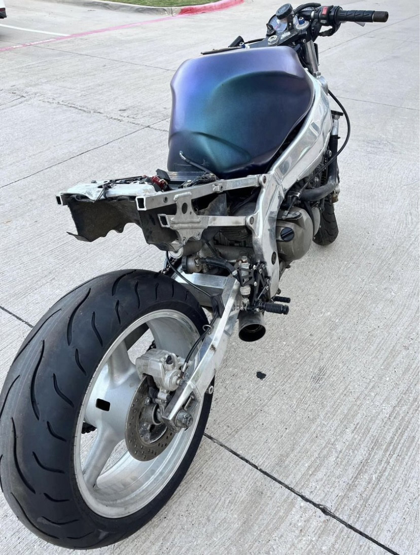 2007 Kawasaki ZX600J ZZR® 600 for Sale in Fort Worth, TX (Item 1308070)