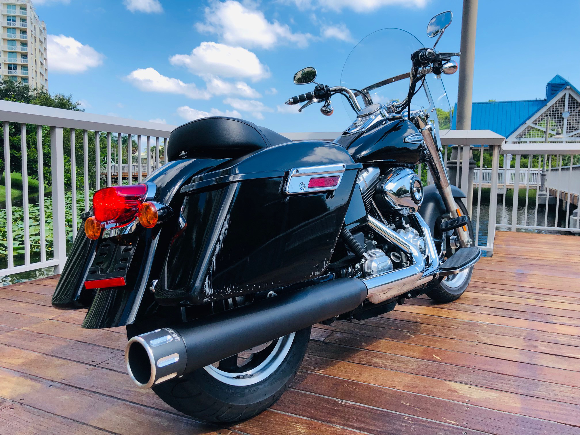 2015 Harley-Davidson® FLD Dyna® Switchback® for Sale in Boynton Beach ...