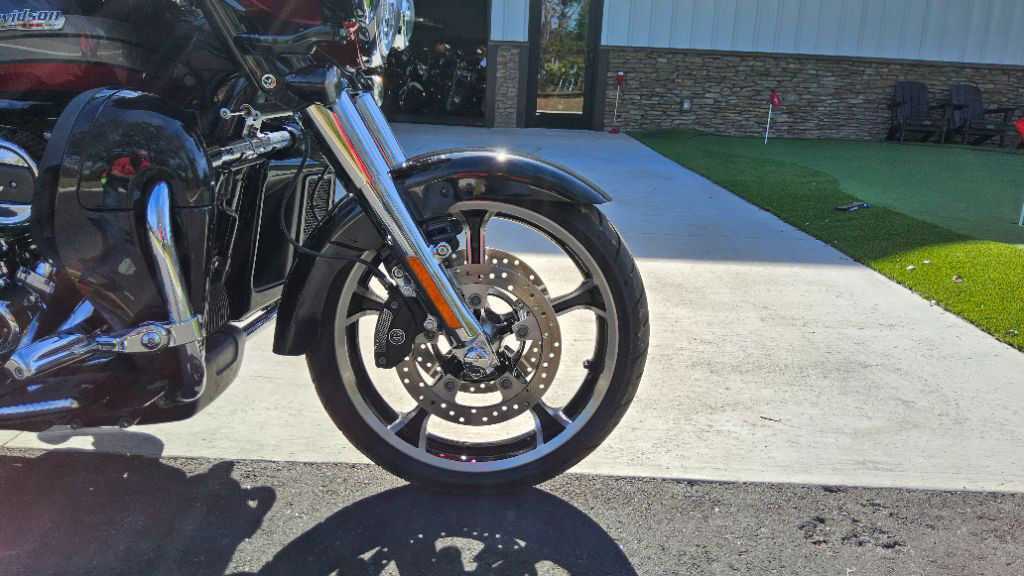 2020 Harley-Davidson® FLHTCUTGSE CVO Tri Glide® Ultra for Sale in ...