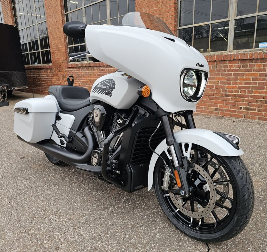 2025 Indian® Motorcycle Chieftain PowerPlus Dark Horse 112 for Sale in ...