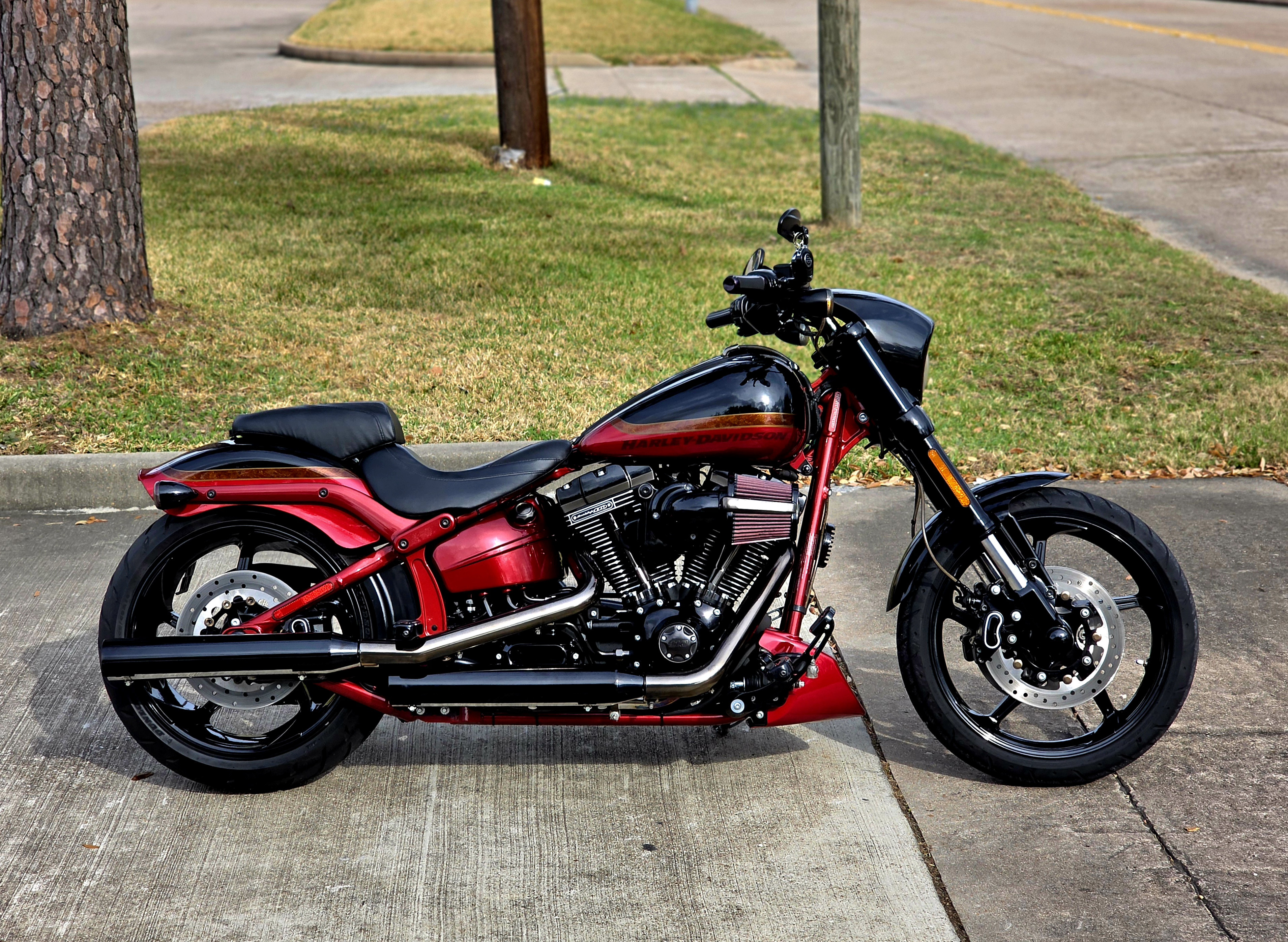 2017 Harley-Davidson® FXSE CVO® Pro Street Breakout® for Sale in ...