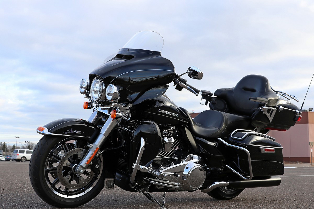 2017 Harley-Davidson® FLHTKL Electra Glide® Ultra Limited® Low for Sale ...