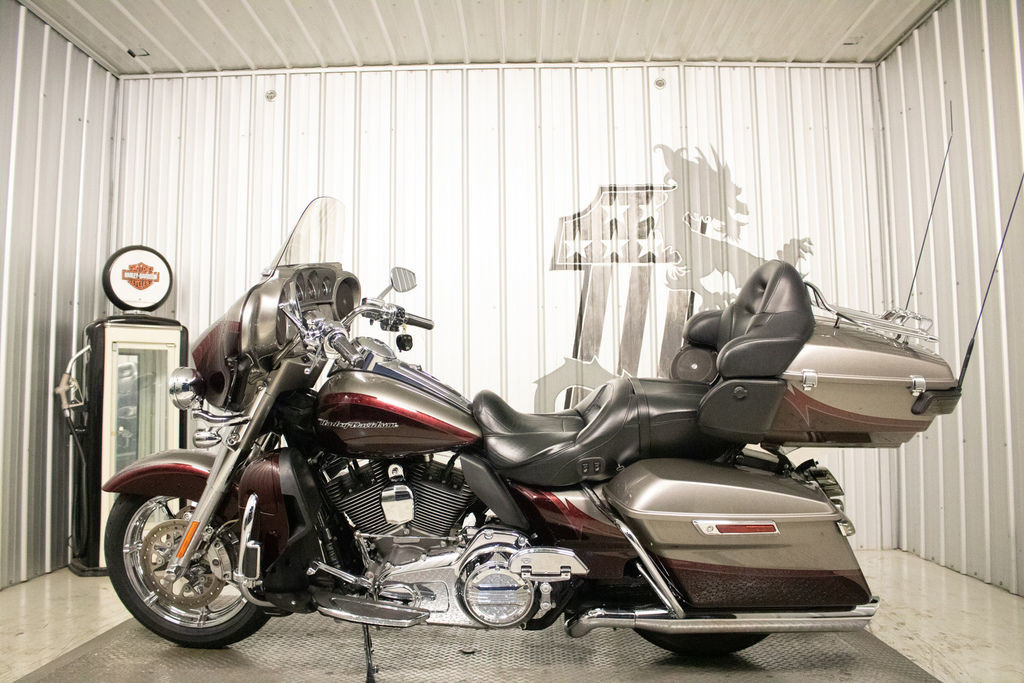 2015 Harley-Davidson® FLHTKSE CVO® Limited for Sale in Maryville, TN ...