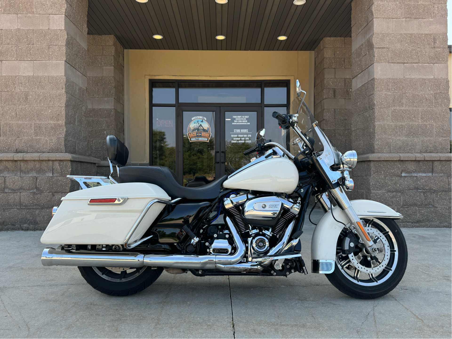 2017 Harley-Davidson® FLHP Road King® Police for Sale in Rochester, MN ...